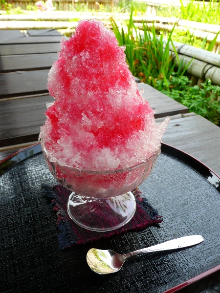 Japanese Dessert: Kakigoori/Shaved Ice With Syrup | SHIZUOKA GOURMET