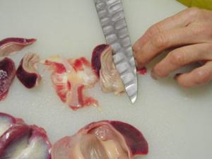 Yakitori Cutting Techniques 5: Zuri/Sunazuri/Sunagimo/Gizzards ...