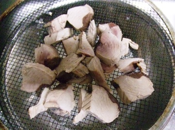 Japanese Gastronomy: Simmered Bonito-Katsuo no Kakuni-Recipe | SHIZUOKA ...