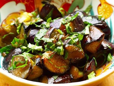Vegan Japanese Recipe: Eggplants Pan-fried with Basil and Amazu ...